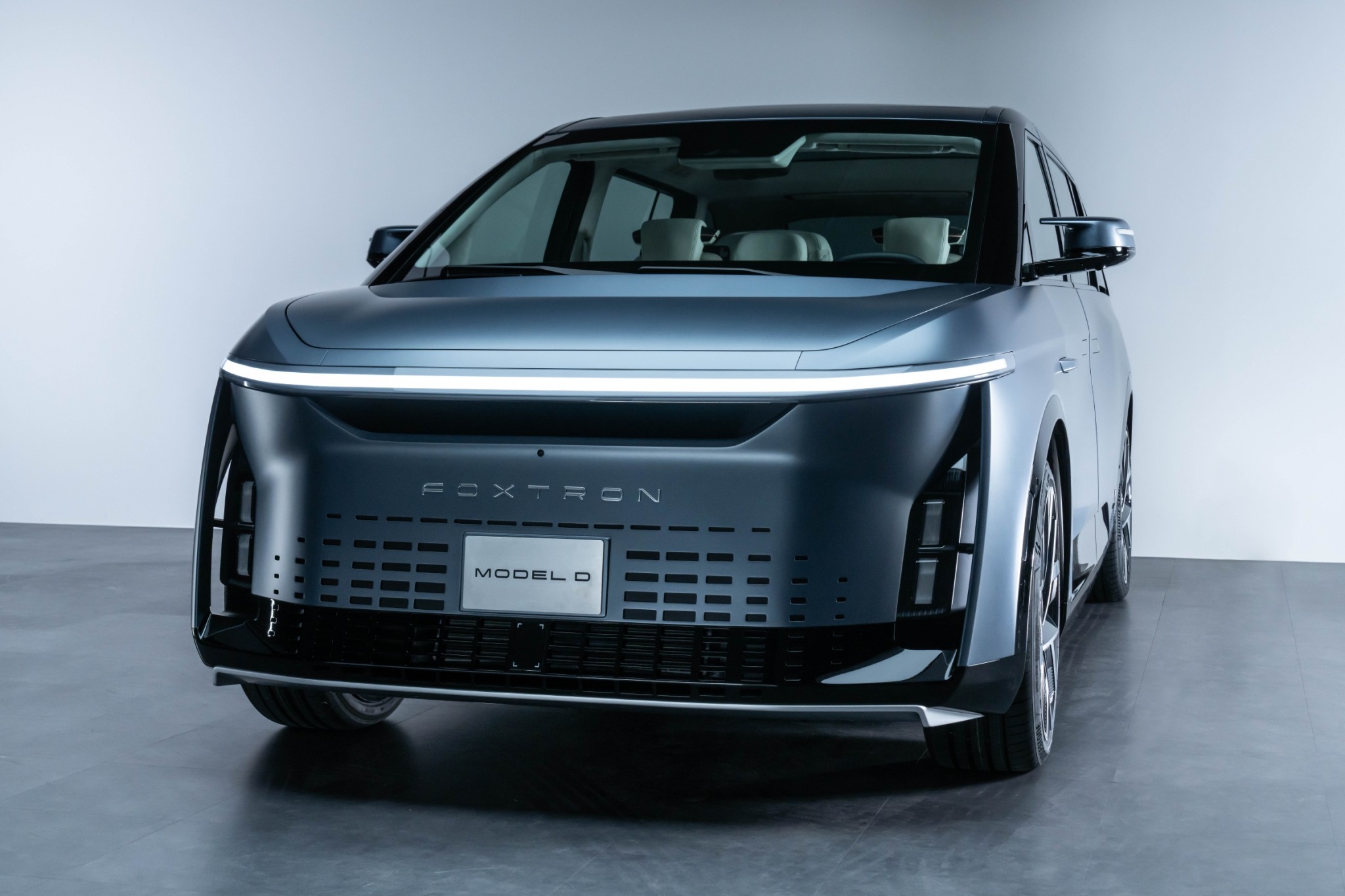 HHTD24 精銳盡出：鴻海展出新級距電動車 MODEL D、MODEL U，北美版MODEL C同步亮相 - CarStuff 人車事